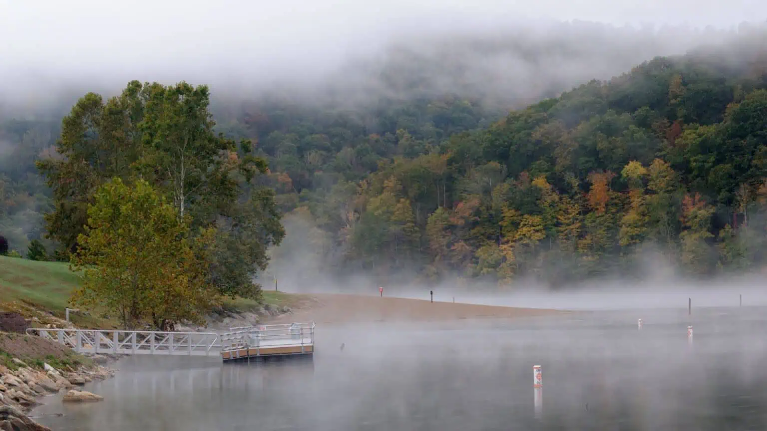 West Virginia Lakes and Rivers Map: Stunning Landscape