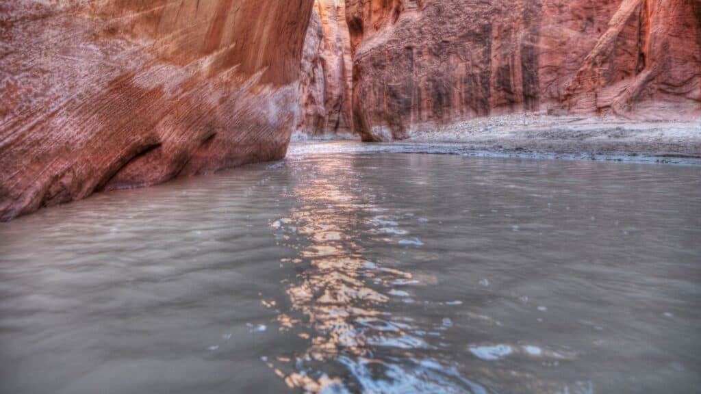 Utah Lakes and Rivers Map: Amazing Aquatic Adventures