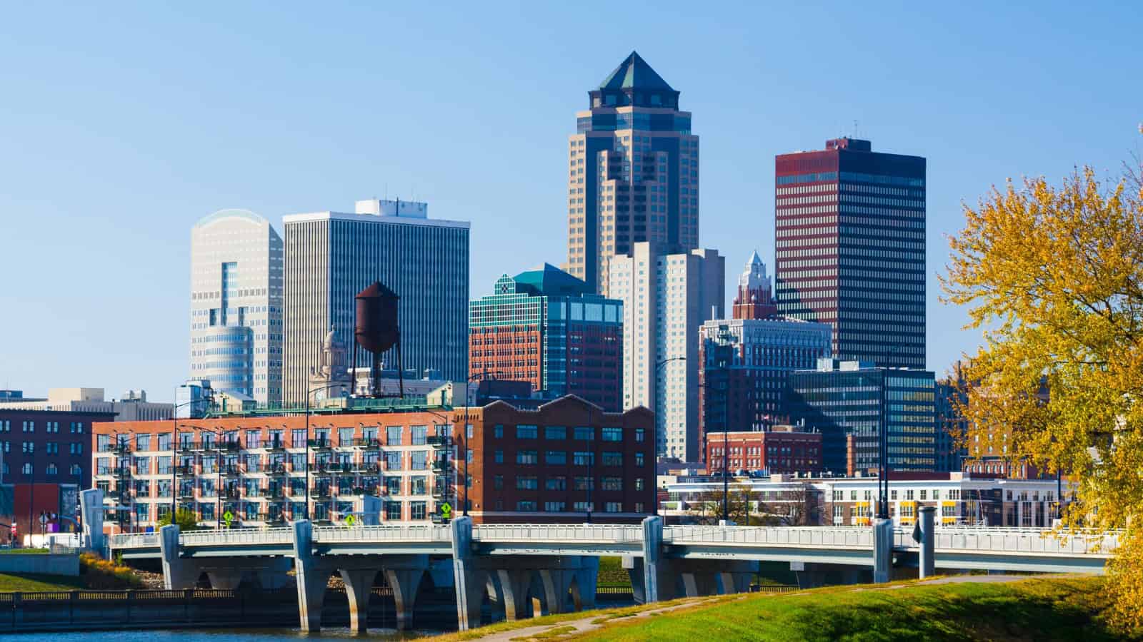 Iowa Map With Cities and Highways: Clear and Convenient